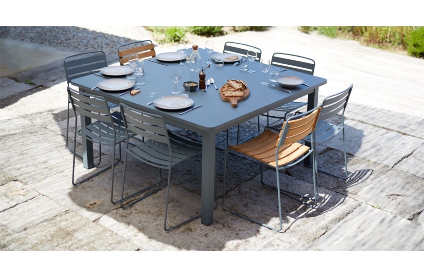 Table de jardin 143x143cm CRAFT 8 places FERMOB - Latour Mobilier de Jardin