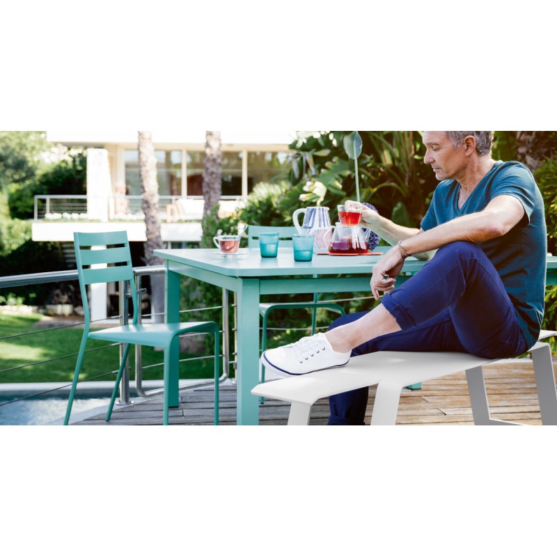 Table de jardin 143x143cm CRAFT 8 places FERMOB - Latour Mobilier de Jardin